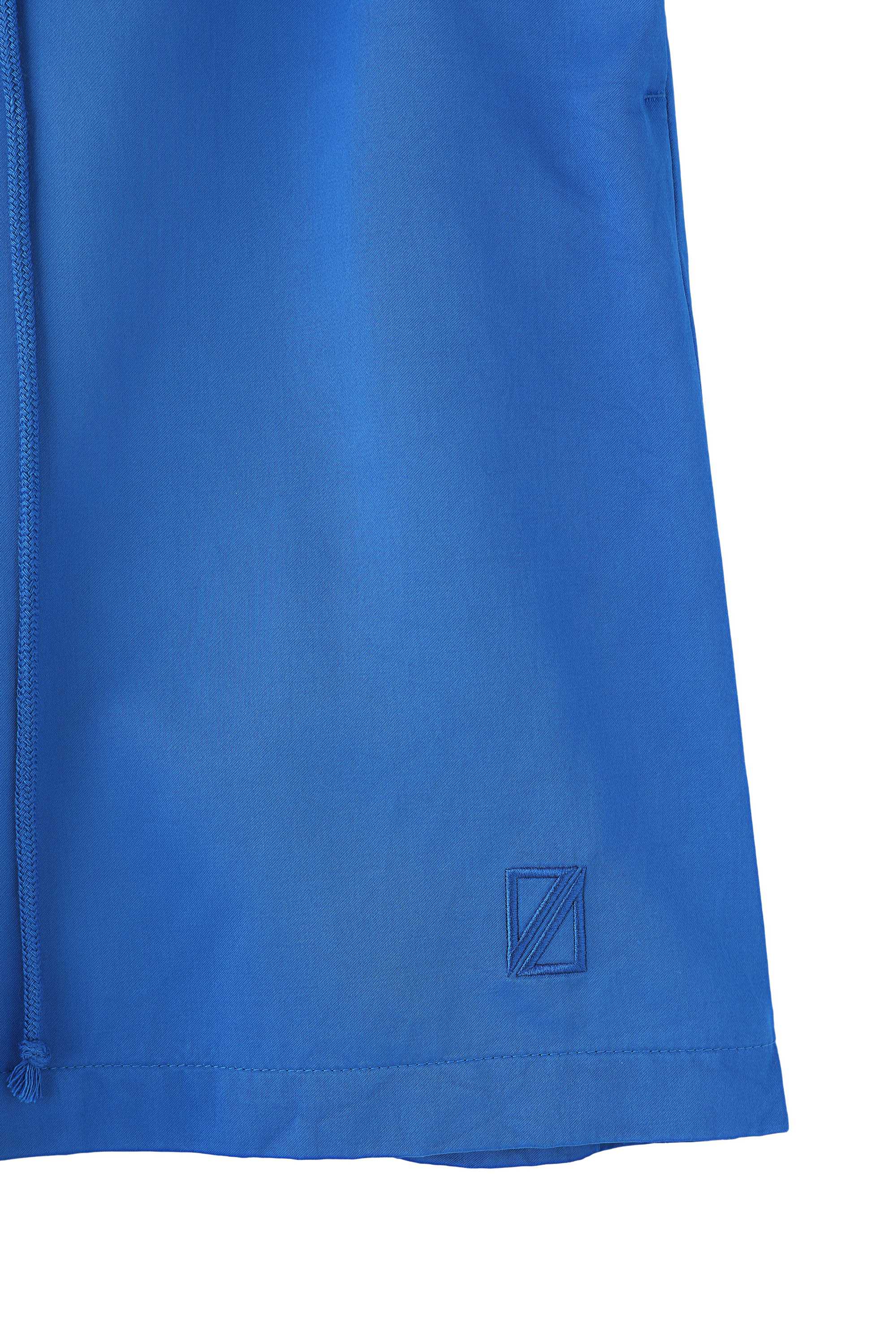 PRESTIGE APPAREL